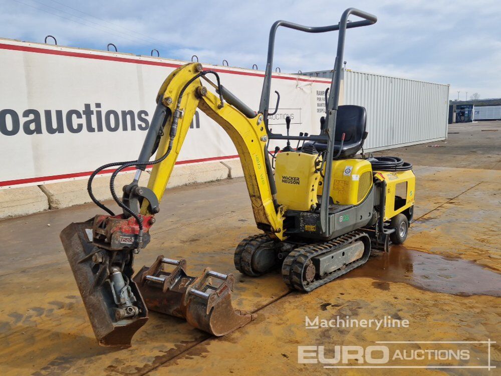 Prodaje se Wacker Neuson 803 mini bager na aukciji