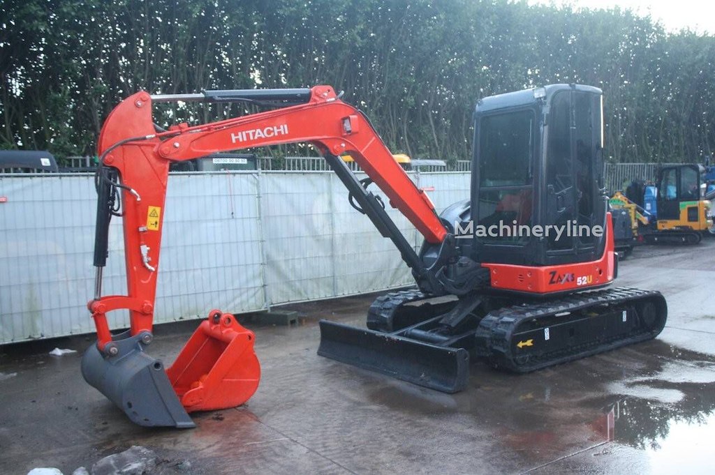 Prodaje se Hitachi ZX52U-3 CLR mini bager na aukciji
