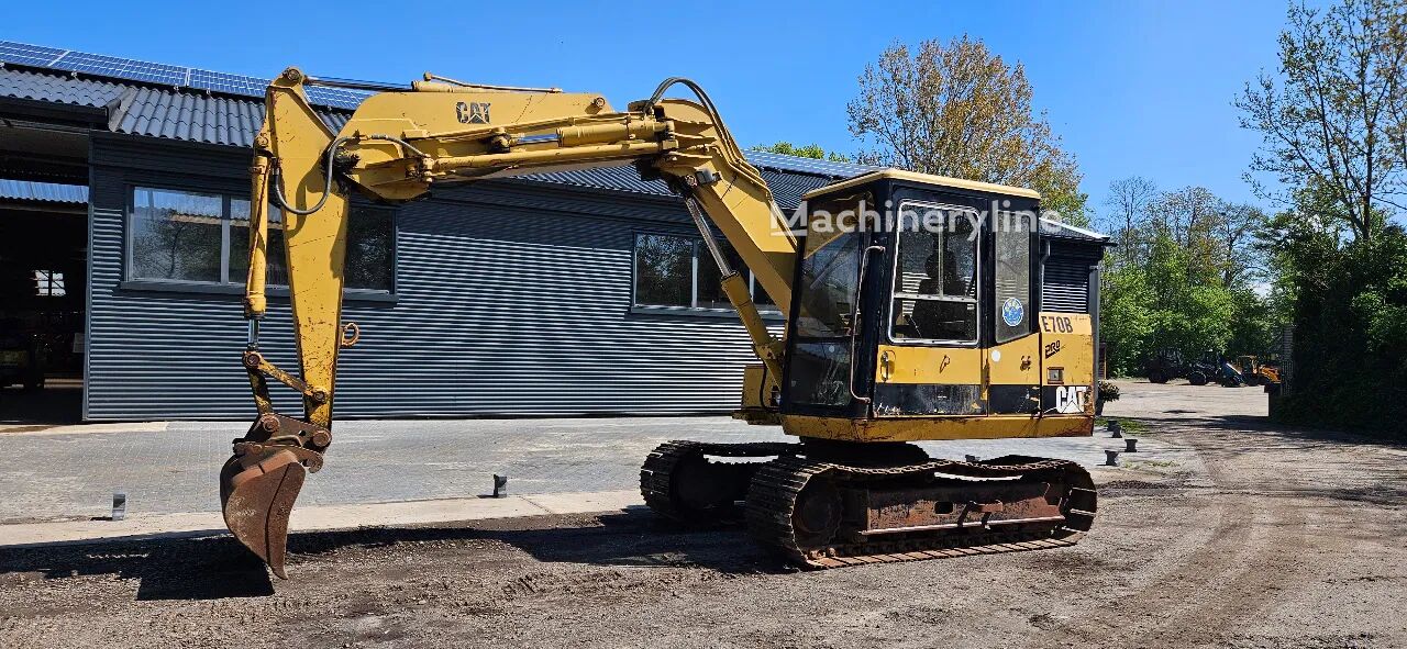 Caterpillar E 70 B midi bager