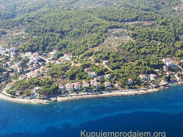 Zemljiste Sutivan otok Brač 25.500m2,u ponudi 20 hektara
