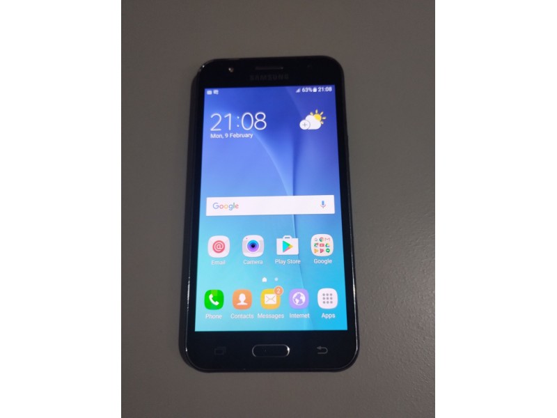 Samsung Galaxy J5 (J500FN)