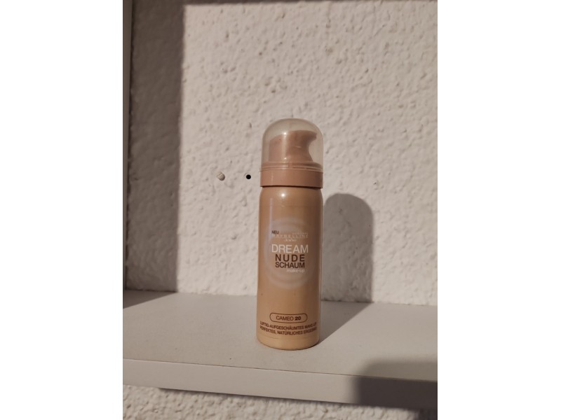 Maybelline dream nude shaum puder cameo