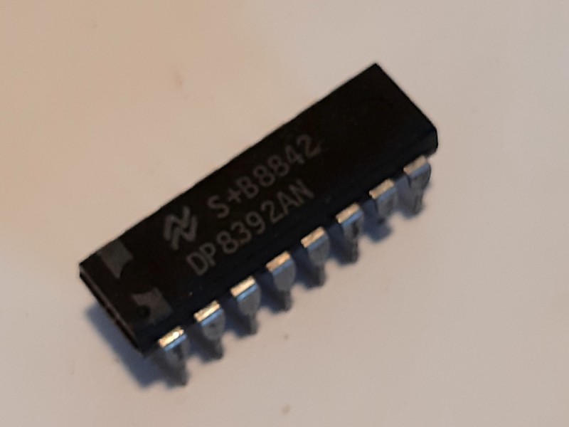 Chip DP8392AN