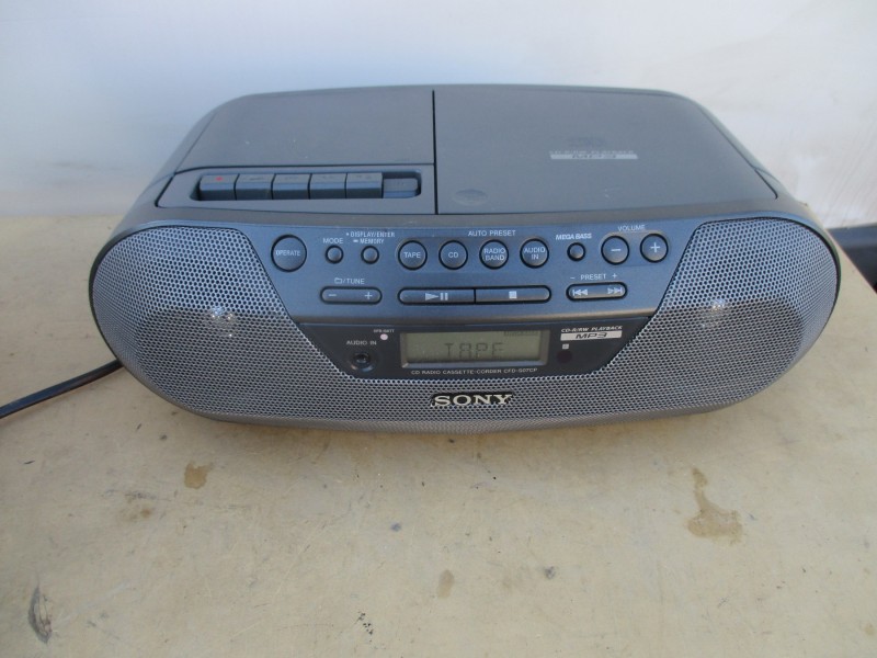 SONY CFD-S07CP radio kasetofon sa CD i MP3 -citaj opis