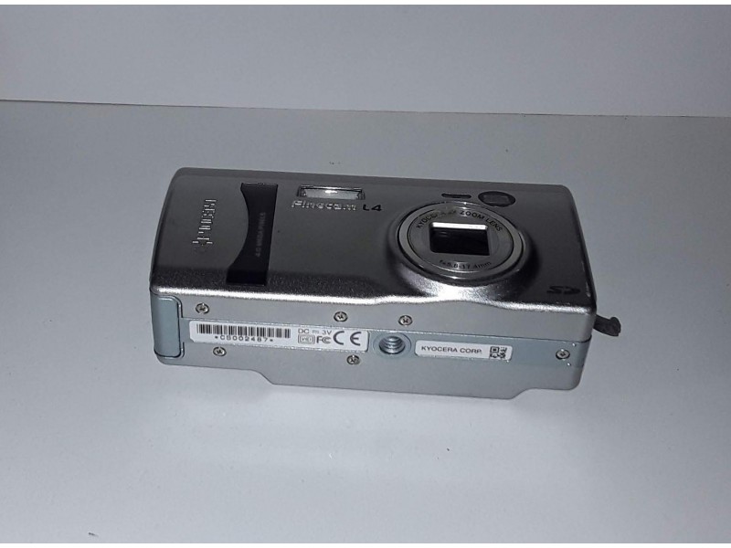 Kyocera Finecam L4- Digitalni fotoaparat