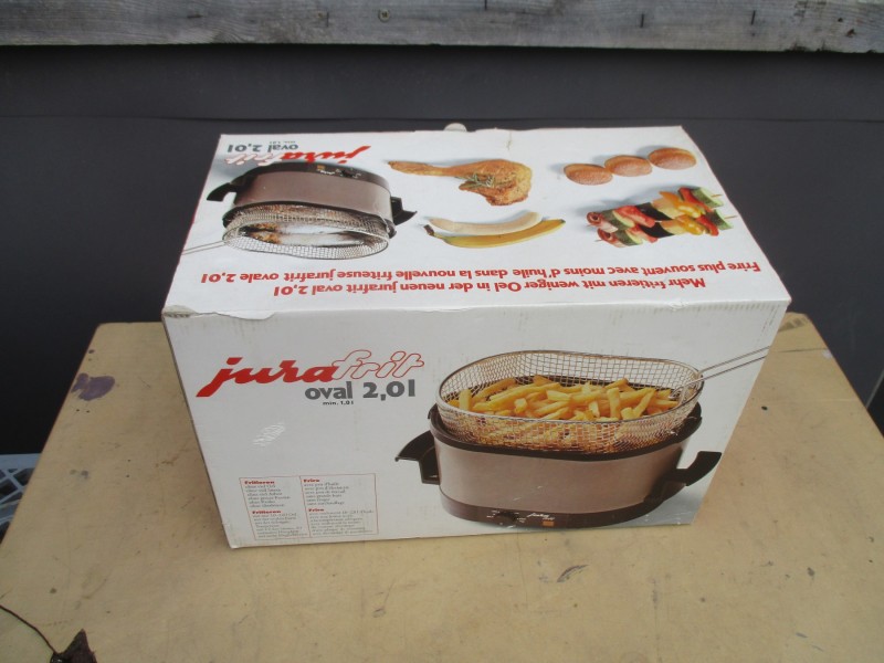 JURA Ftit Oval 2L odlican friteza 1800W