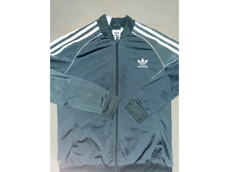 Adidas duks
