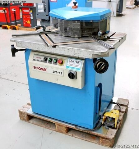 Mašina za usjecanje
EUROMAC MULTI 220/6 S