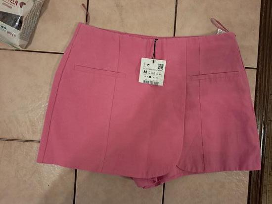   Zara rozi skort   SAMO DANAS 20% POPUST