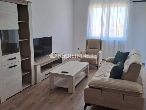 Izdavanje duplex stana sa garažnim mestom – 76 m²