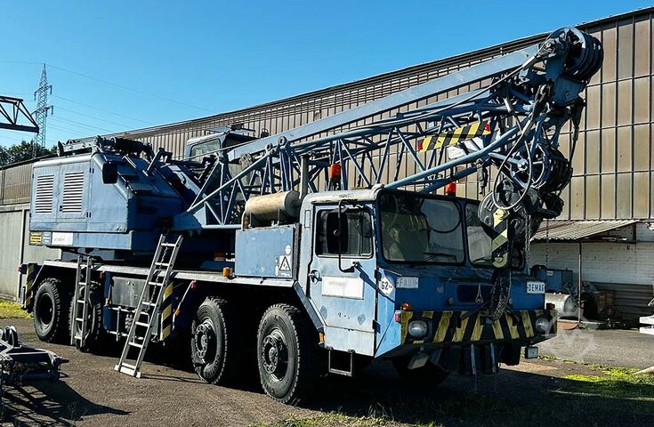 Mobilna dizalica
DEMAG LK 910/483-V