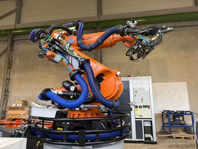 Industrijski robot
KUKA KR 270 R2700 Ultra