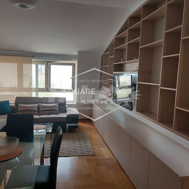 Kalenić pijaca, 3.0 namešten ID#5187
900 €