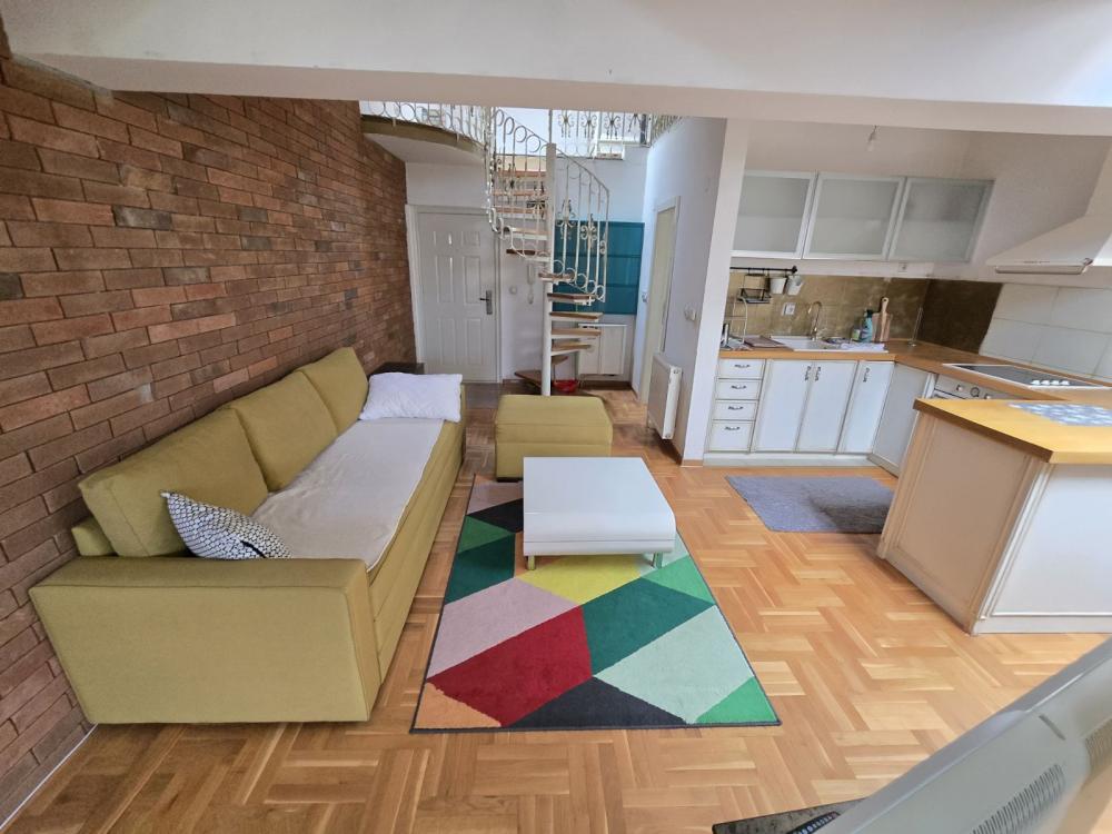 Denkova bašta,duplex, useljiv ID#15228
500 €