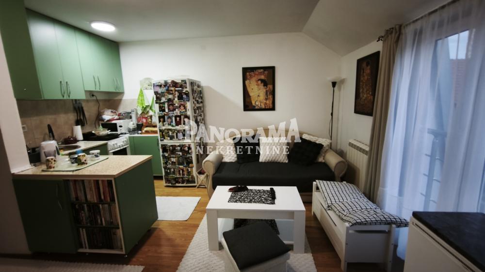Funkcionalan trosoban stan,Železnik(Branka Radičevića) ID#3306
120.000 €