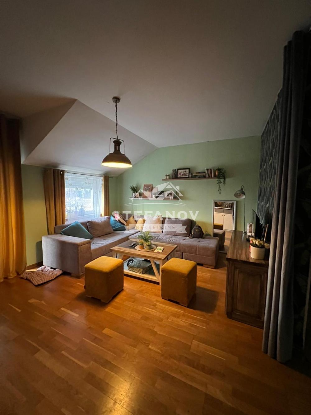 Komforan četvorosoban duplex Mala Amerika ID#1962
104.000 €