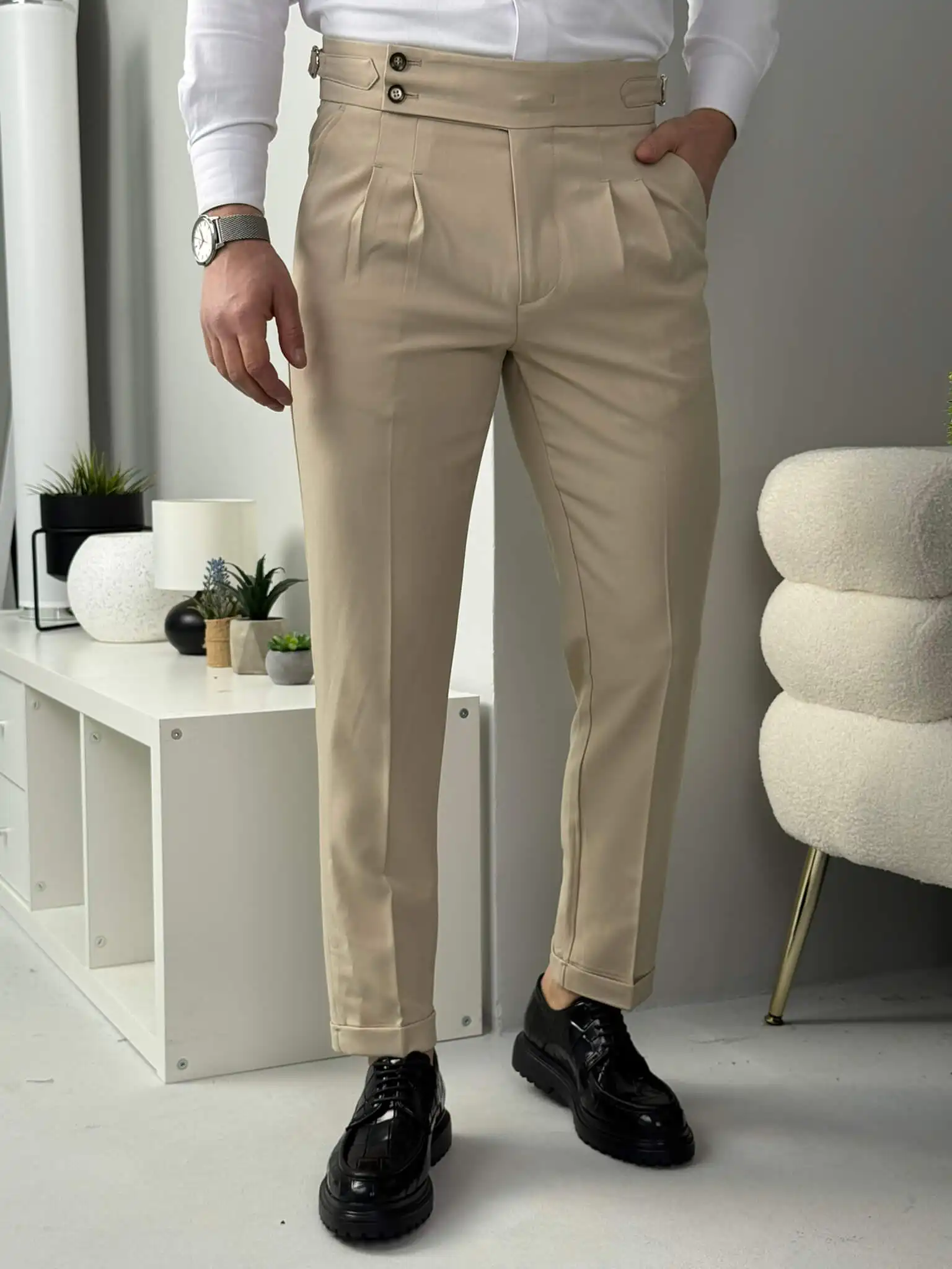 Muške elegantne slim fit pantalone sa bočnim kopčama – svečani model