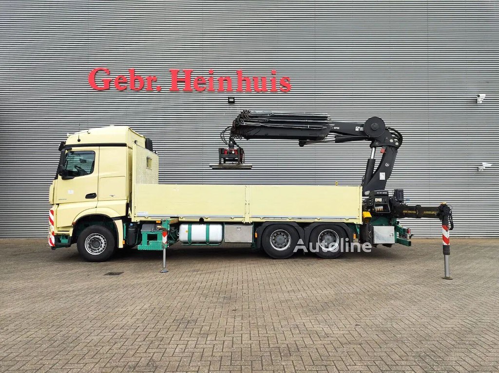 HIAB XS 377 Hipro 7 x Hydr. Hiab Rotated Clamp Mercedes Benz Arocs 26 kamion s ravnom platformom