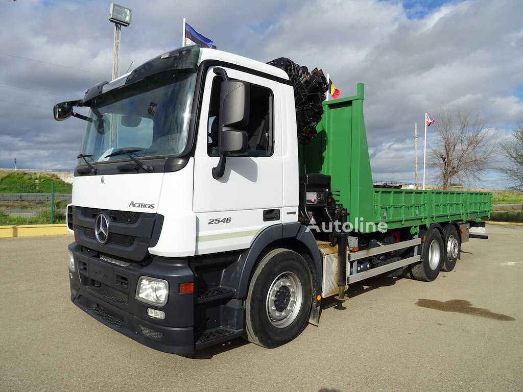 Mercedes-Benz ACTROS 25 44 kamion s ravnom platformom