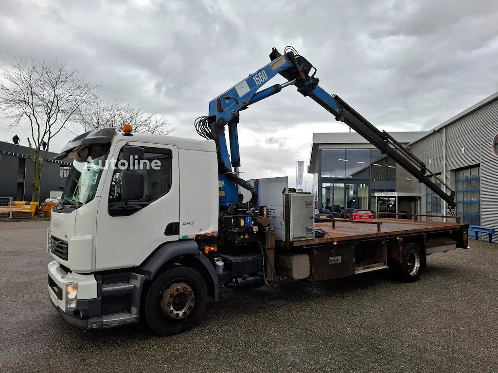 Volvo FL7-240 / HMF 1560 CRANE / 10.6METER / REMOTE / AIRCO / MANUAL / kamion s ravnom platformom