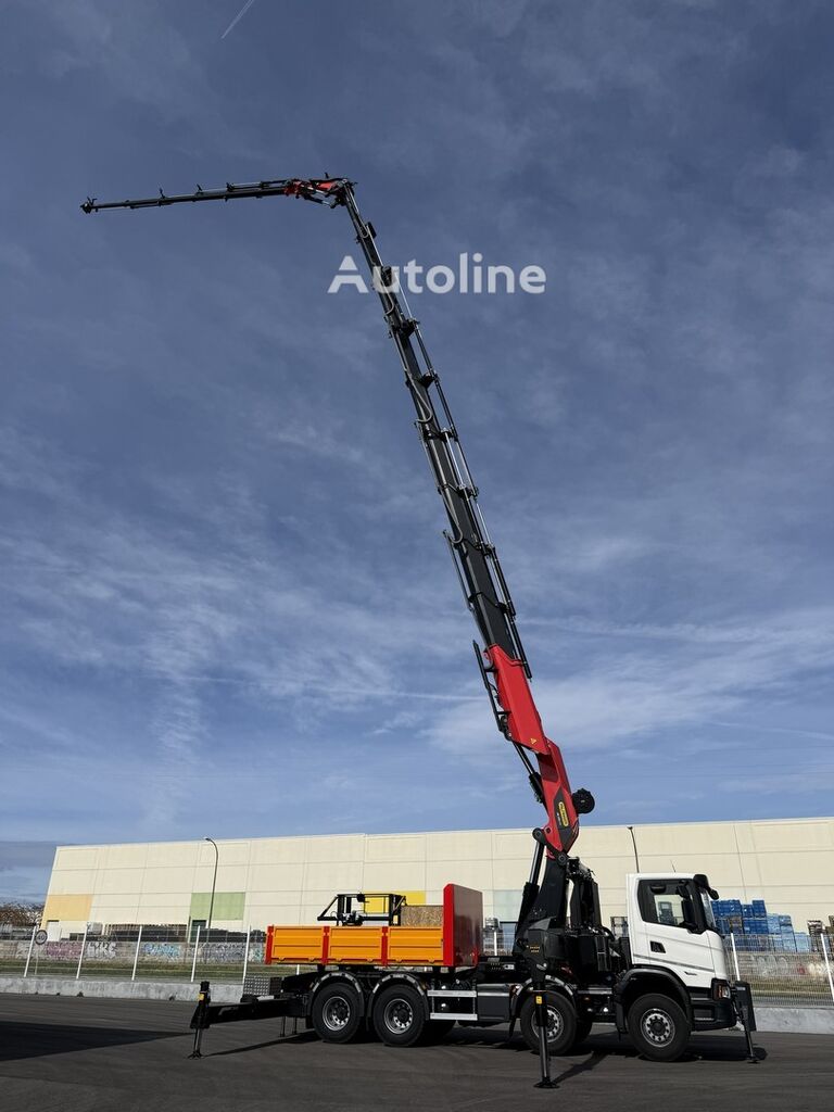 Novi Scania 500 kamion s ravnom platformom
