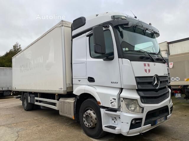 Mercedes-Benz Actros 1833 kamion furgon