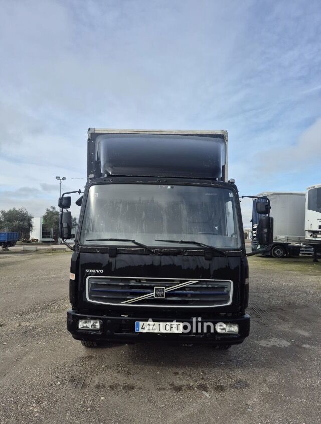 Volvo FL6 220 kamion furgon