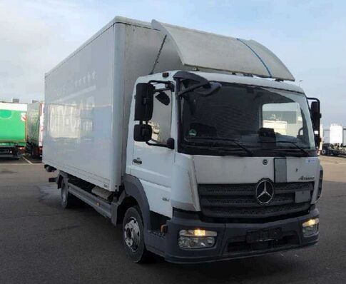 Mercedes-Benz Atego 816 L kamion furgon