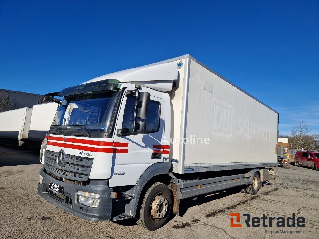 Prodaje se Mercedes-Benz Atego 1223 967PKX2 kamion furgon na aukciji