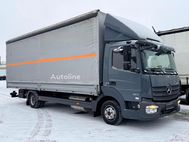 Mercedes-Benz ATEGO 823 kamion sa klizna zavesa cerada