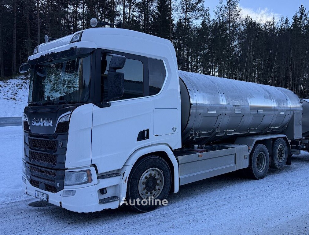 Prodaje se Scania R 580 autocisternu na aukciji