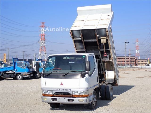 Mitsubishi CANTER kamion kiper < 3.5t