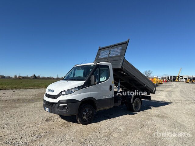 Prodaje se IVECO Daily 35-120 kamion kiper < 3.5t na aukciji