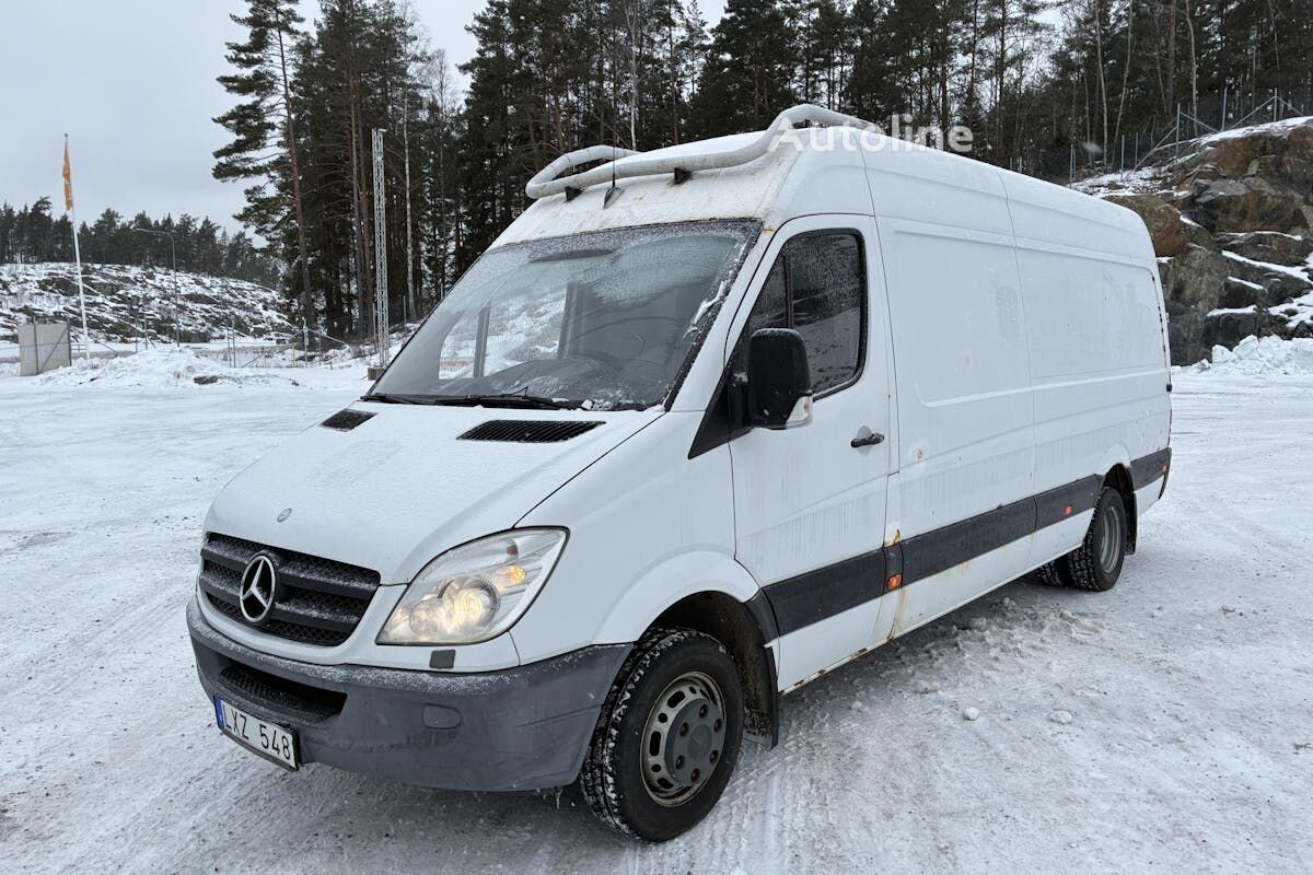 Prodaje se Mercedes-Benz Sprinter minibus furgon na aukciji