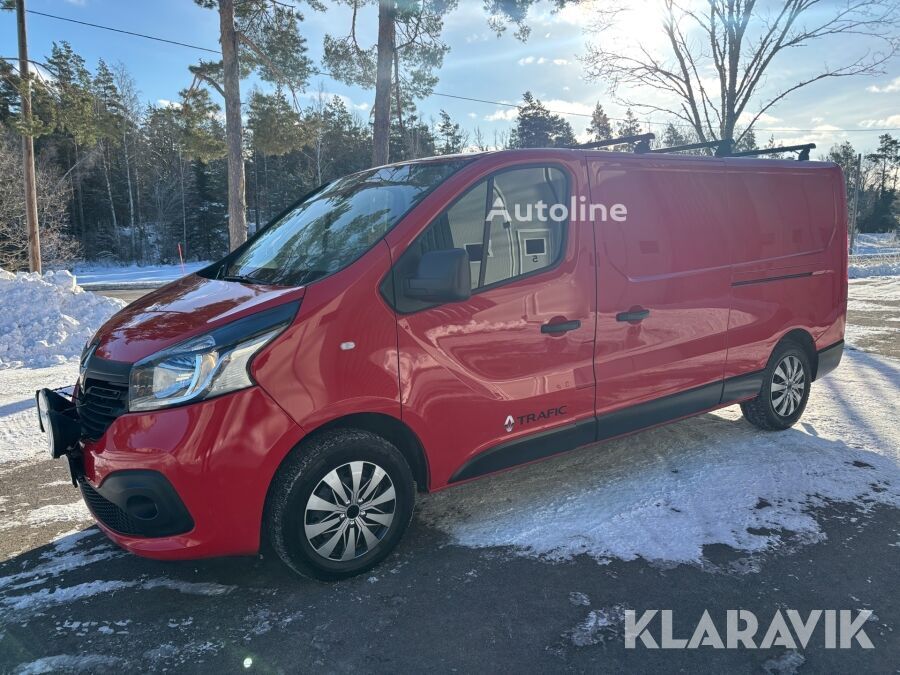 Prodaje se Renault Trafic minibus furgon na aukciji