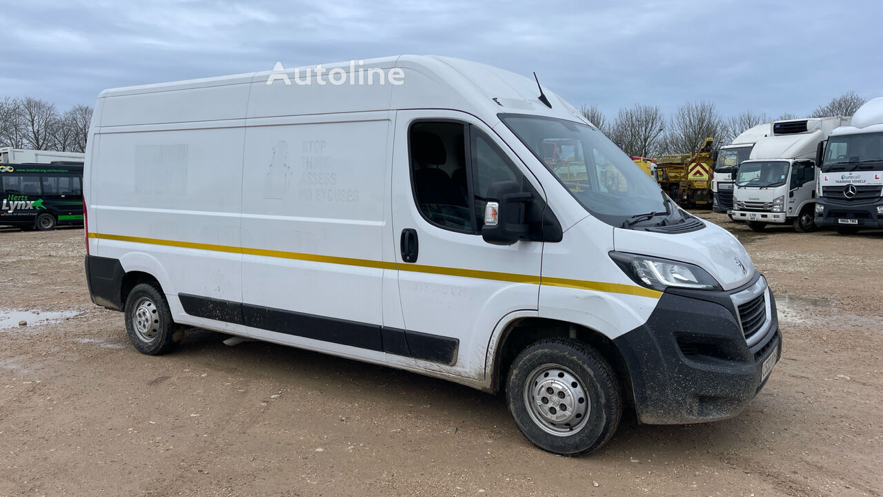 Prodaje se Peugeot BOXER 335 2.2 BLUE HDI minibus furgon na aukciji