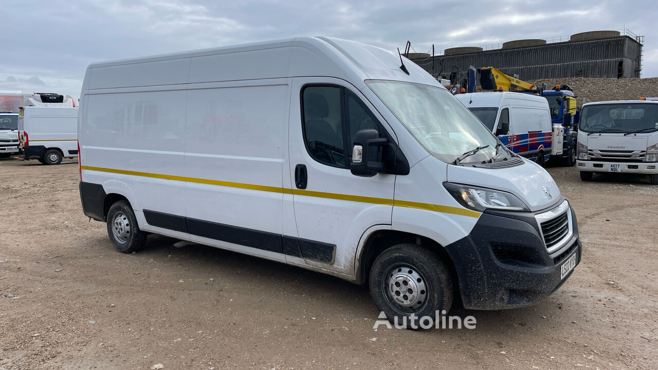 Prodaje se Peugeot BOXER 335 2.2 BLUE HDI minibus furgon na aukciji