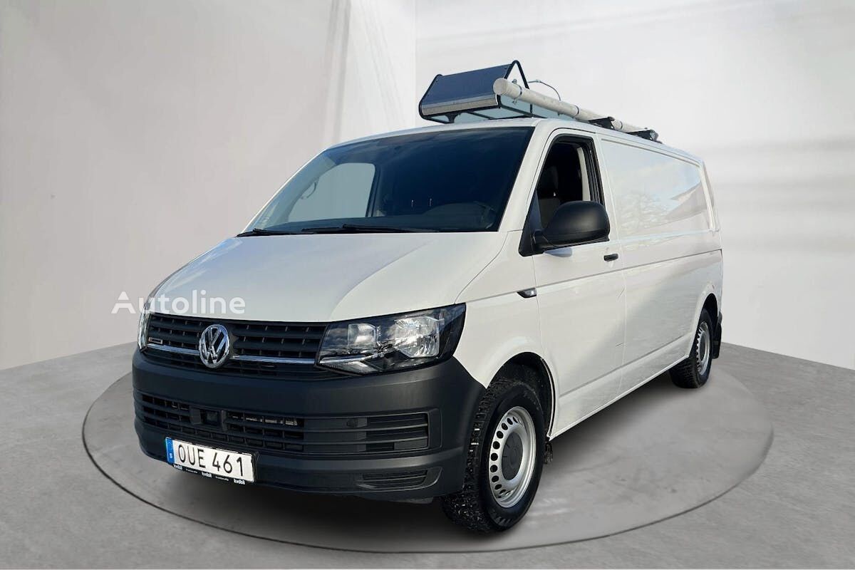 Prodaje se Volkswagen Transporter minibus furgon na aukciji