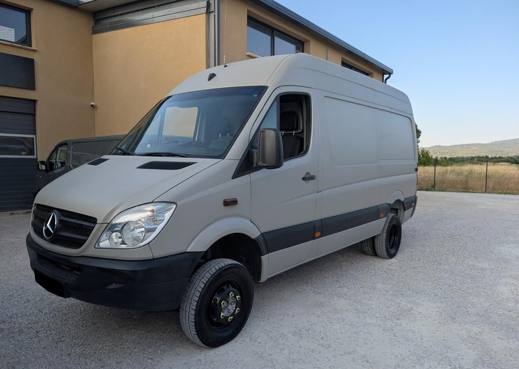 Mercedes-Benz Sprinter 515 CDI 2.2 4x4 minibus furgon