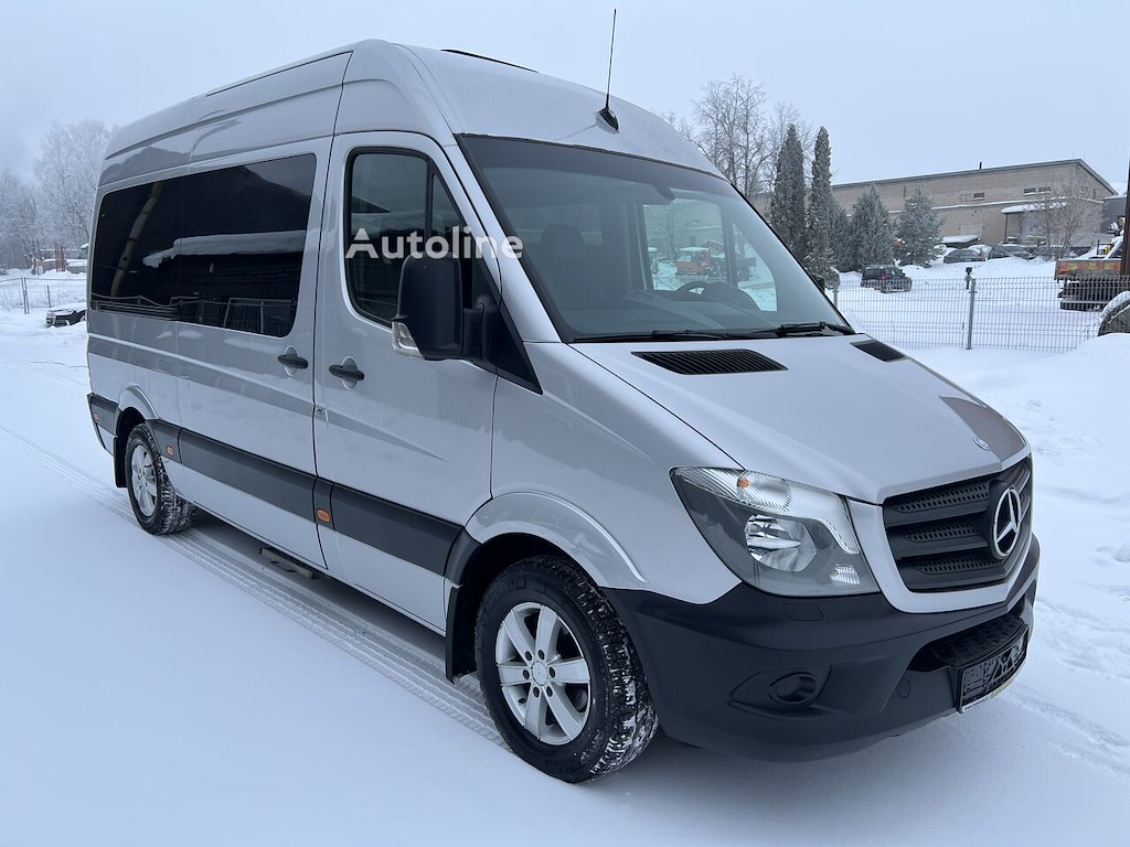 Mercedes-Benz Sprinter putnički minibus