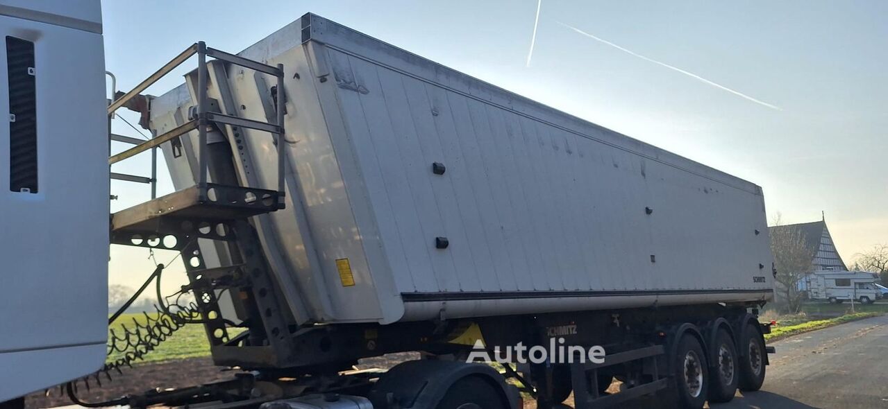 Schmitz Cargobull SKI 24 50m3 poluprikolica kipera
