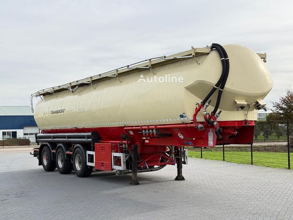 Feldbinder EUT 59.3 4 COMPARTMENTS, STEERING AXLE, 3 X 10 TONS AXLES, 59 CU poluprikolica autocisterna