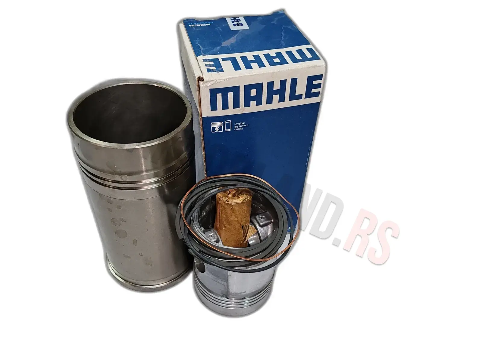 SKLOP MOTORA C-330 F102 MAHLE