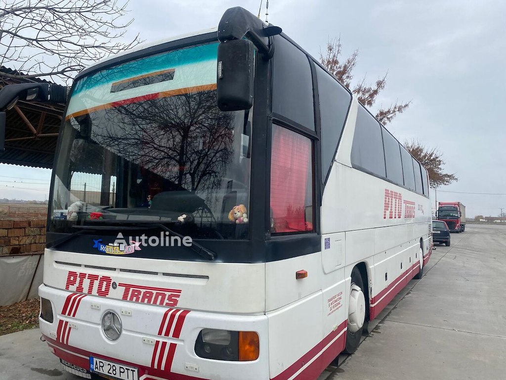 Mercedes-Benz O350 turistički autobus