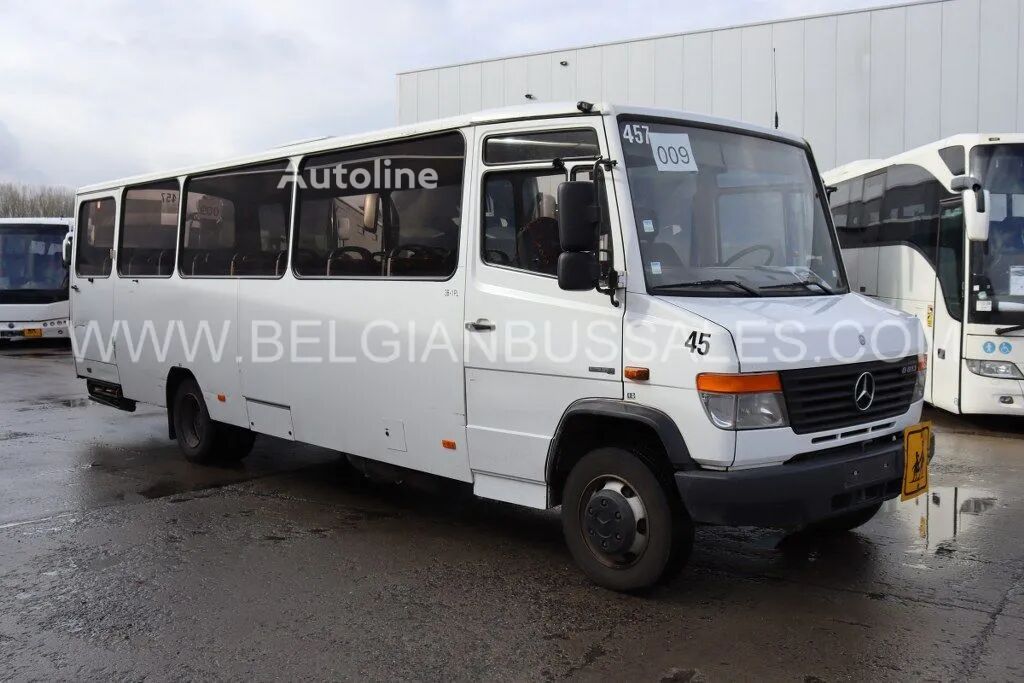 Mercedes-Benz Vario O813 / Lift / Euro 5 / prigradski autobus