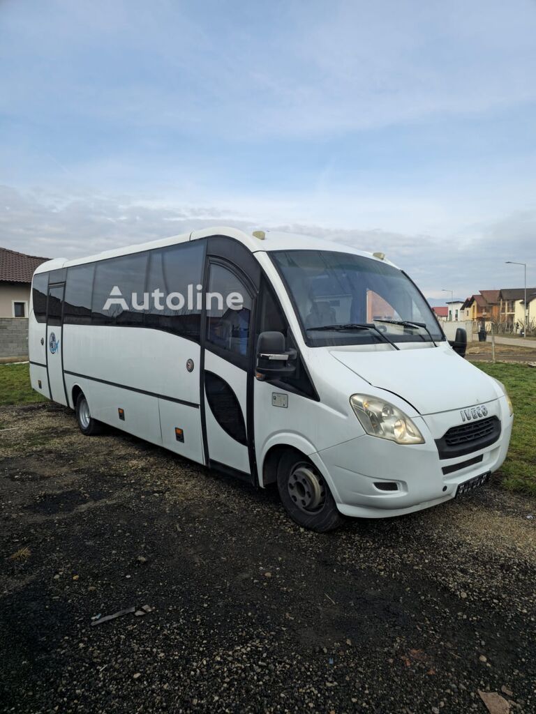 IVECO Dyparo./Ferqui/Unvi prigradski autobus