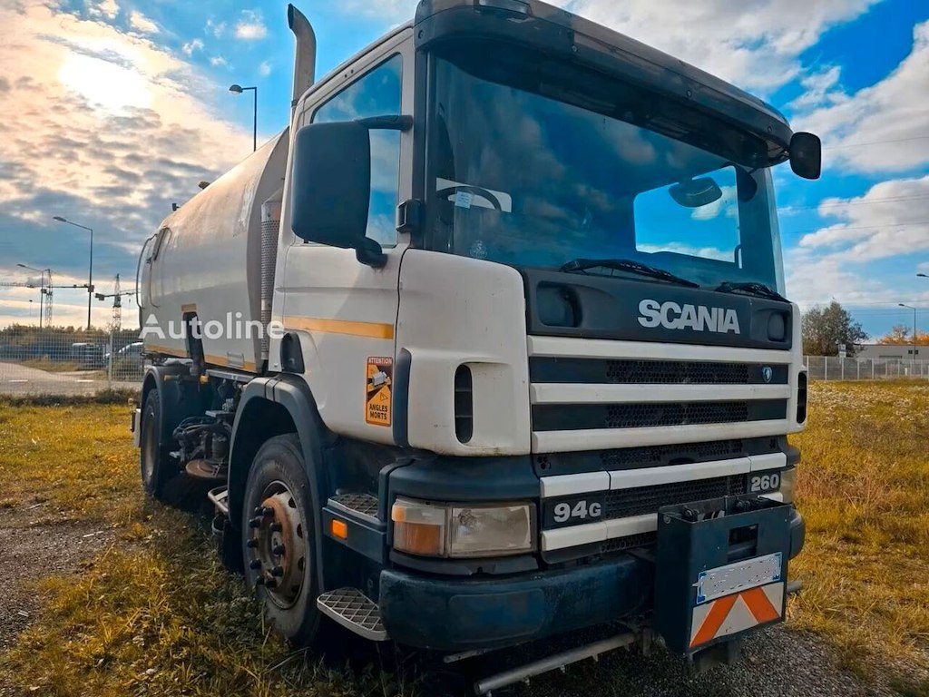 Scania 94G vozilo za čišćenje ulica