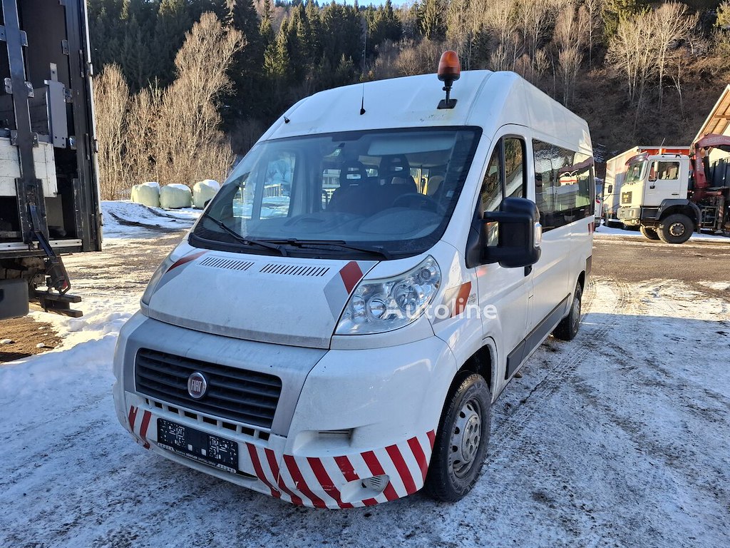 Fiat Ducato komandni automobil