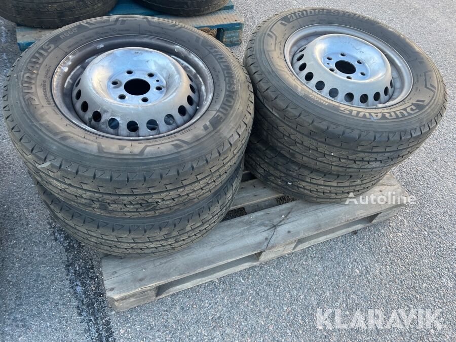 Prodaje se Bridgestone Däck Bridgestone 225/65 R 16C 4 st točak na aukciji