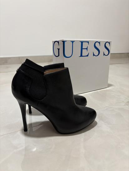 Guess NOVO 38